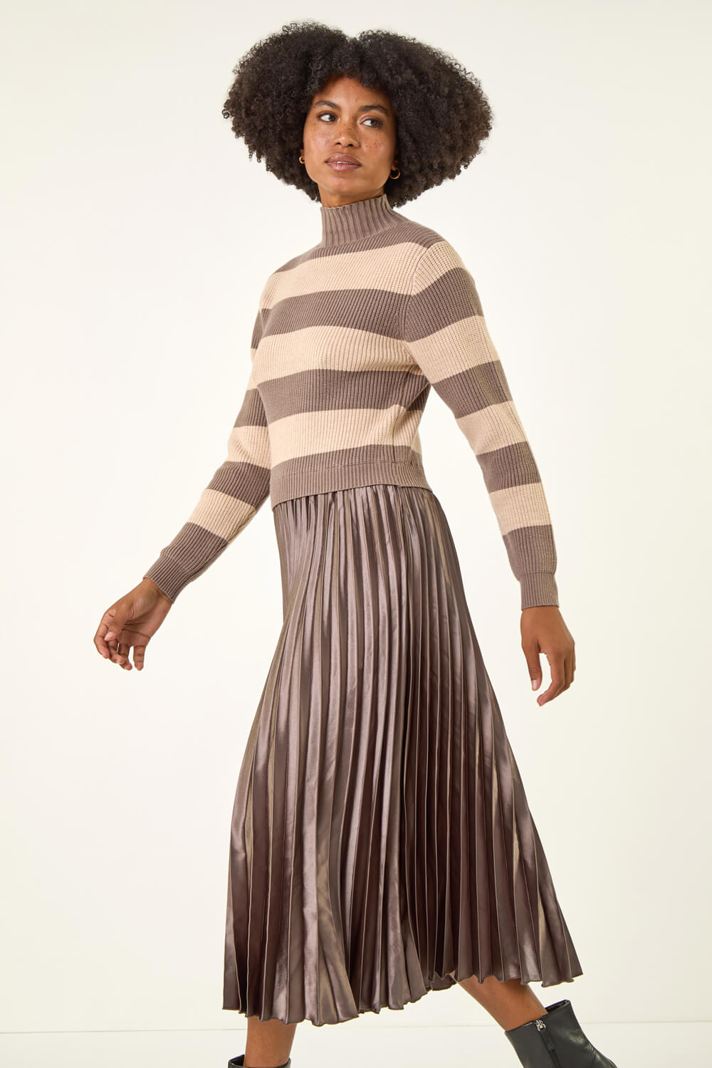 Tan Stripe Knit Pleated Dress | Roman UK