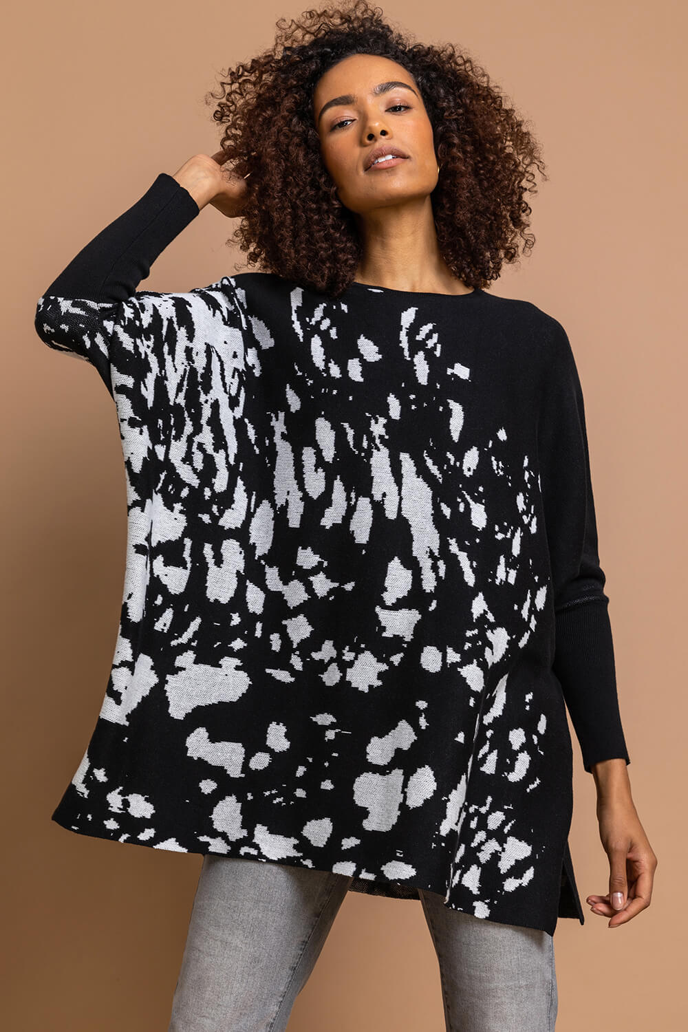 Relaxed Abstract Print Jumper in Black - Roman Originals UK
