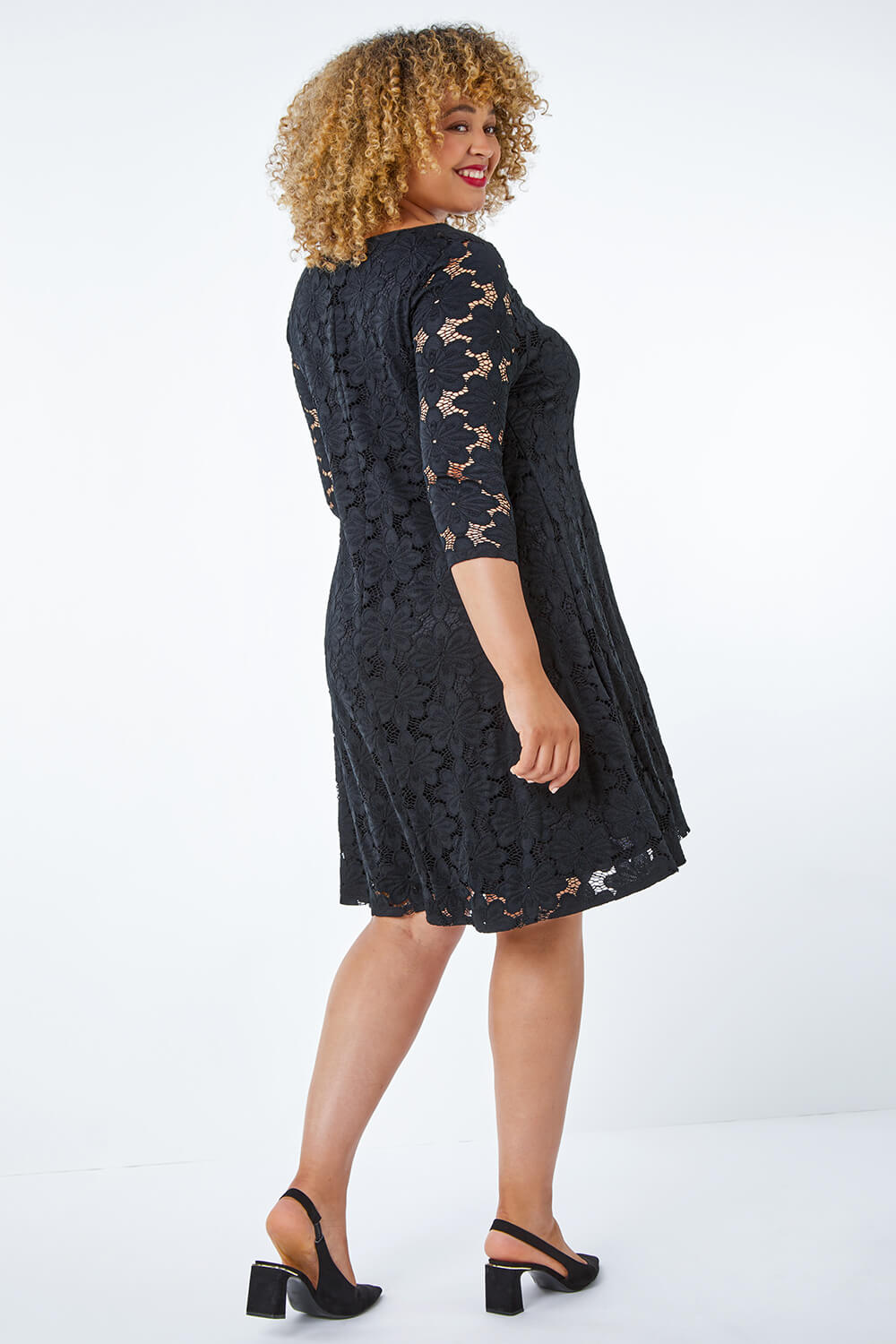 Curve Floral Lace Shift Dress in Black - Roman Originals UK