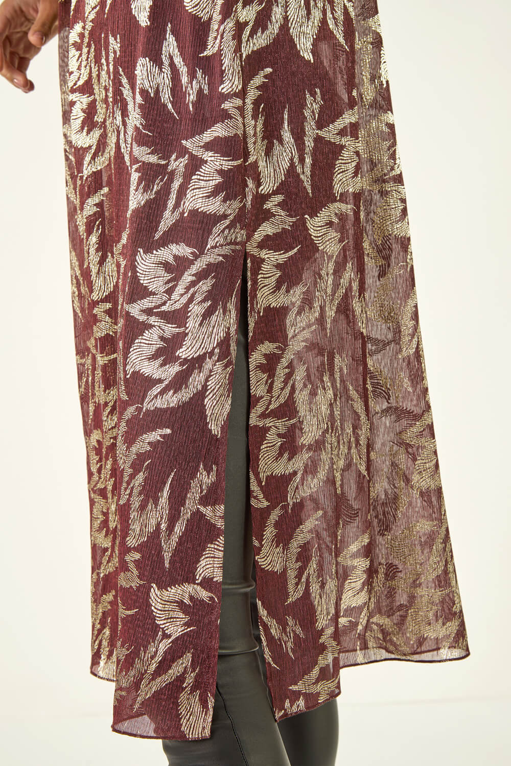 Maroon Foil Leaf Print Plisse Kimono | Roman UK