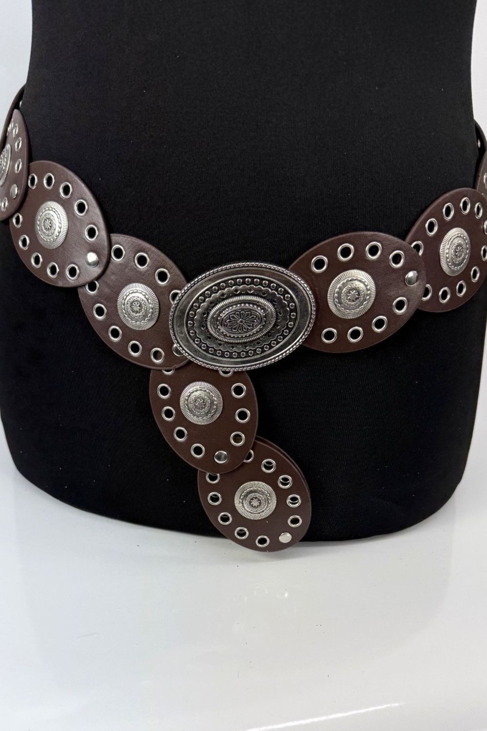 Brown Oval Disc Belt | Roman UK